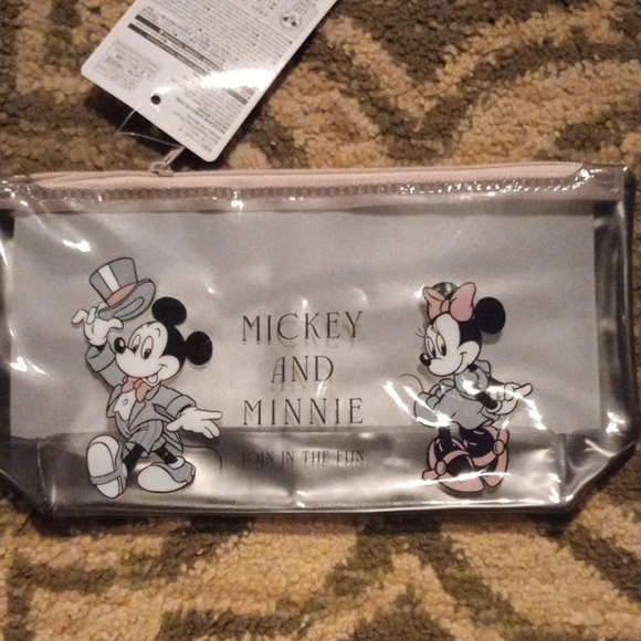 Accessories | Mickey And Minnie Kids Accessory Pouch Black And White ...